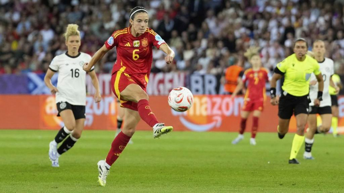 A qué hora juega España hoy: horario y dónde ver en TV la final de la ...