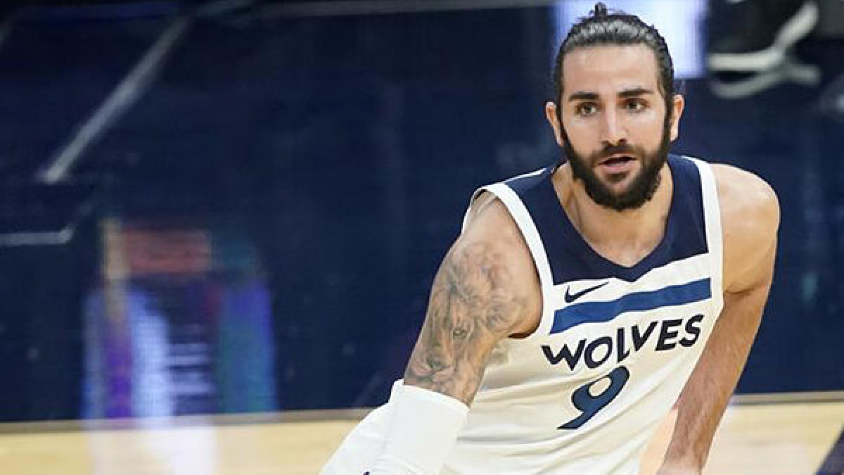 Ricky Rubio y los Wolves se quedan en la orilla tras chocar con un muro