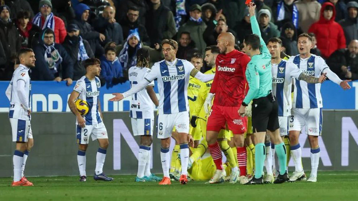 Cuatro partidos a Óscar Rodríguez y uno a Jorge Sáenz