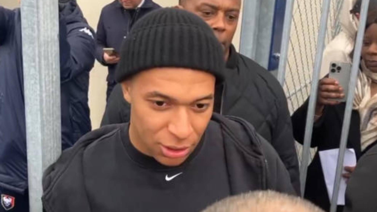Mbappé viaja a Caen para arengar a 'sus jugadores'