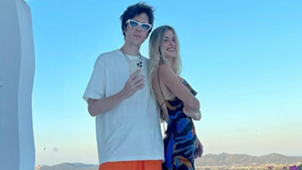 ElRubius y su novia, la modelo Irina Isasia: "Nuestra primera foto juntos"