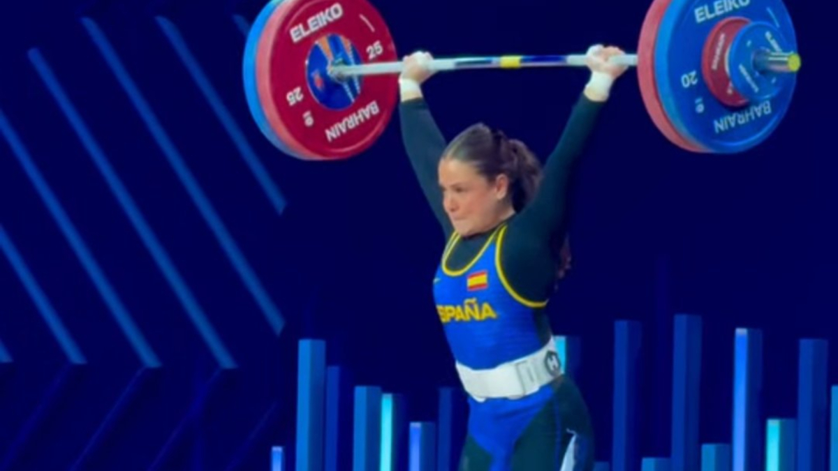 Naroa Arrasate, bronce europeo en dos tiempos en la categoría de -64 kilos
