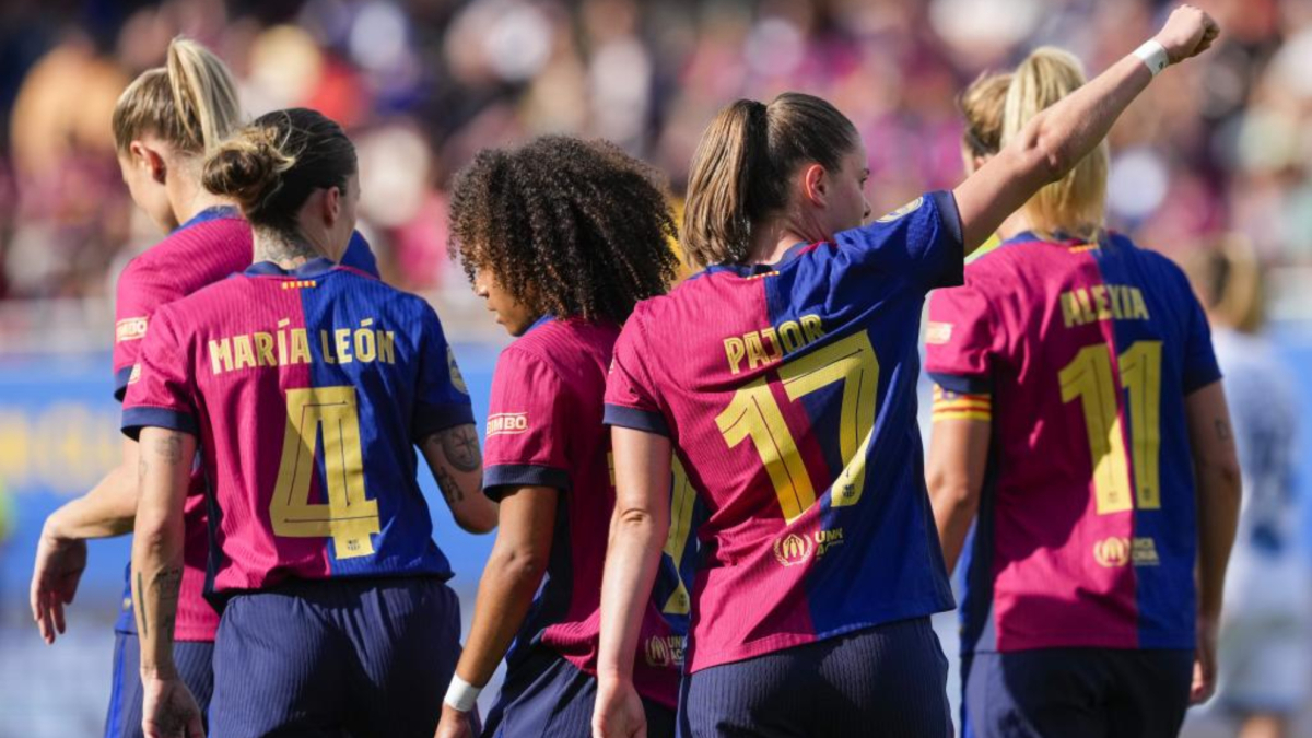 El Barça prepara el alirón con una goleada ante el Dépor