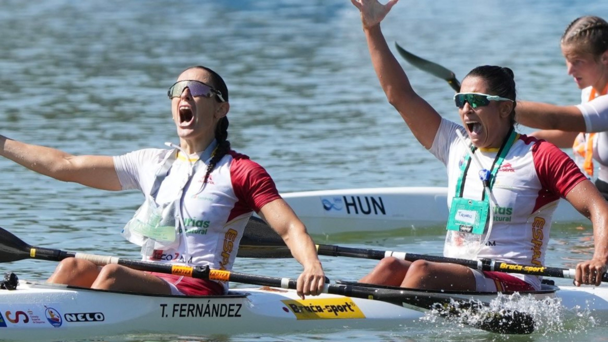 Tania Álvarez y Tania Fernández, oro en K2 en el Mundial de maratón