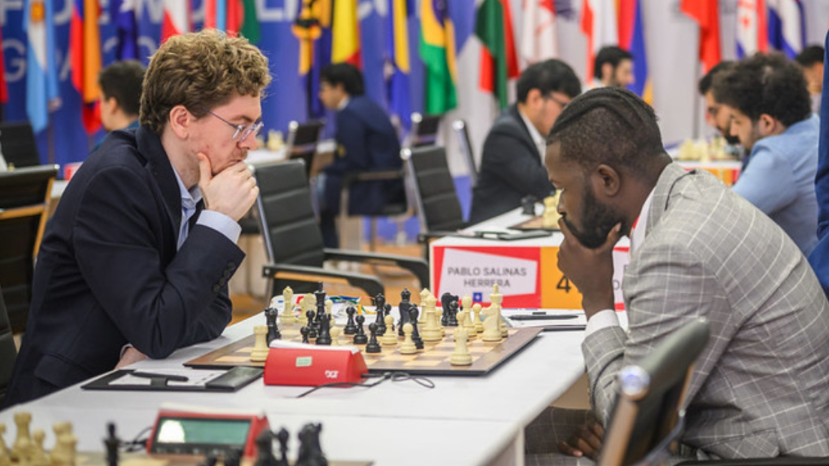 Antón, Yuffa y Chigaev avanzan en la Copa del Mundo