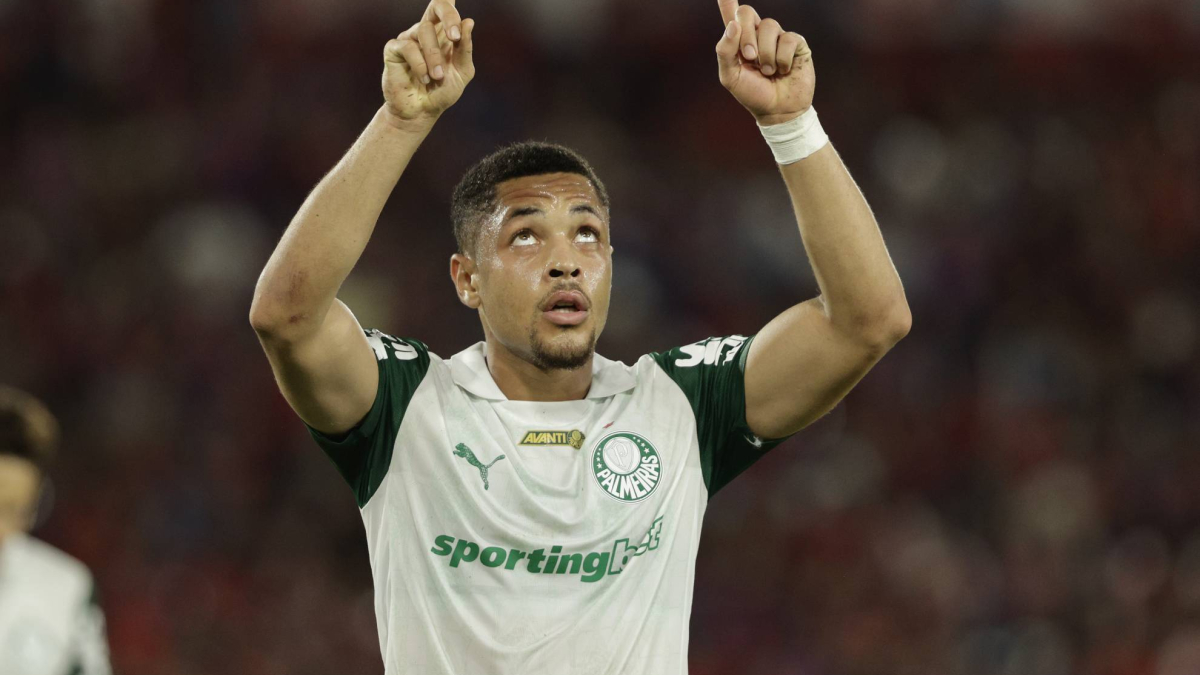 El Barça sigue haciendo cuentas con Vitor Roque