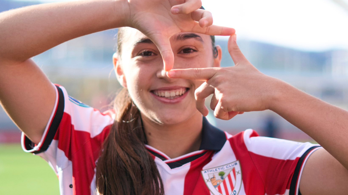 Los cuatro en raya de Daniela Agote: "Me toca disfrutar mucho del fútbol"
