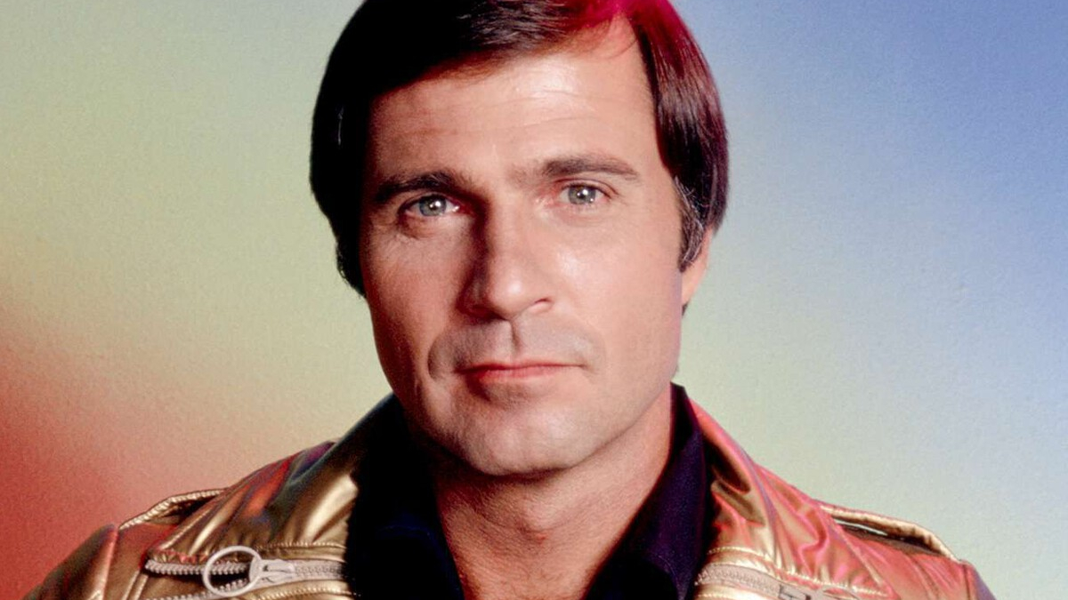 Muere Gil Gerard, el actor que saltó a la fama con ‘Buck Rogers’, a los ...