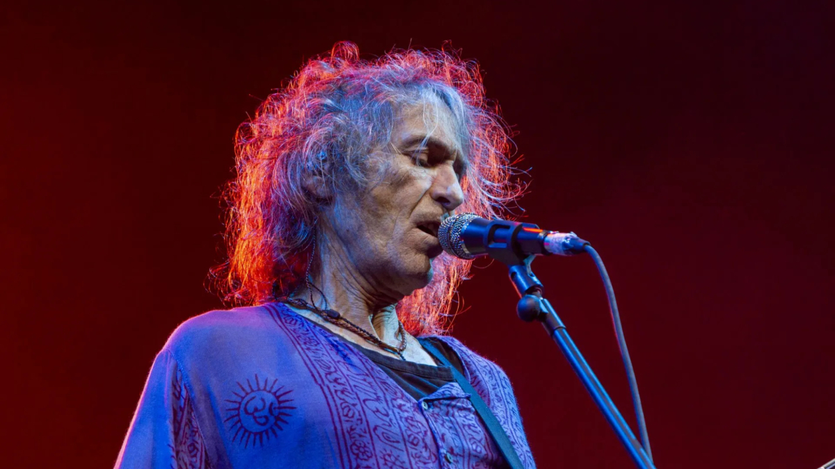 Sale a la luz la última grabación de Robe Iniesta antes de morir ...