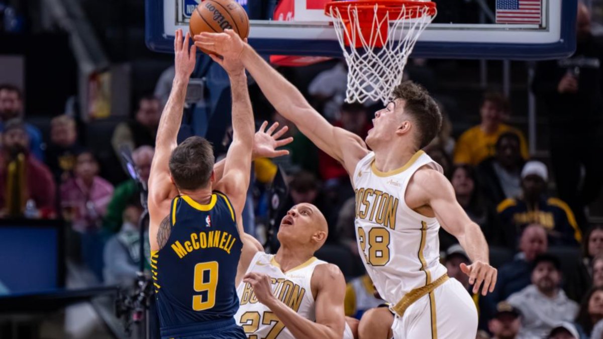 Los Celtics naufragan sin Jaylen Brown