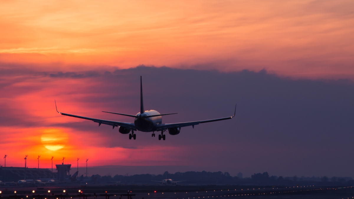 Aterrizaje de emergencia en El Prat por amenaza de bomba