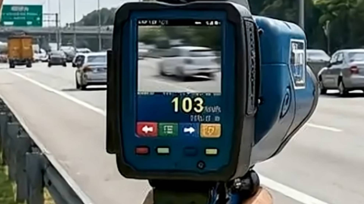 La DGT ya tiene el TruCam II, el radar capaz de captar tu velocidad a 1 ...