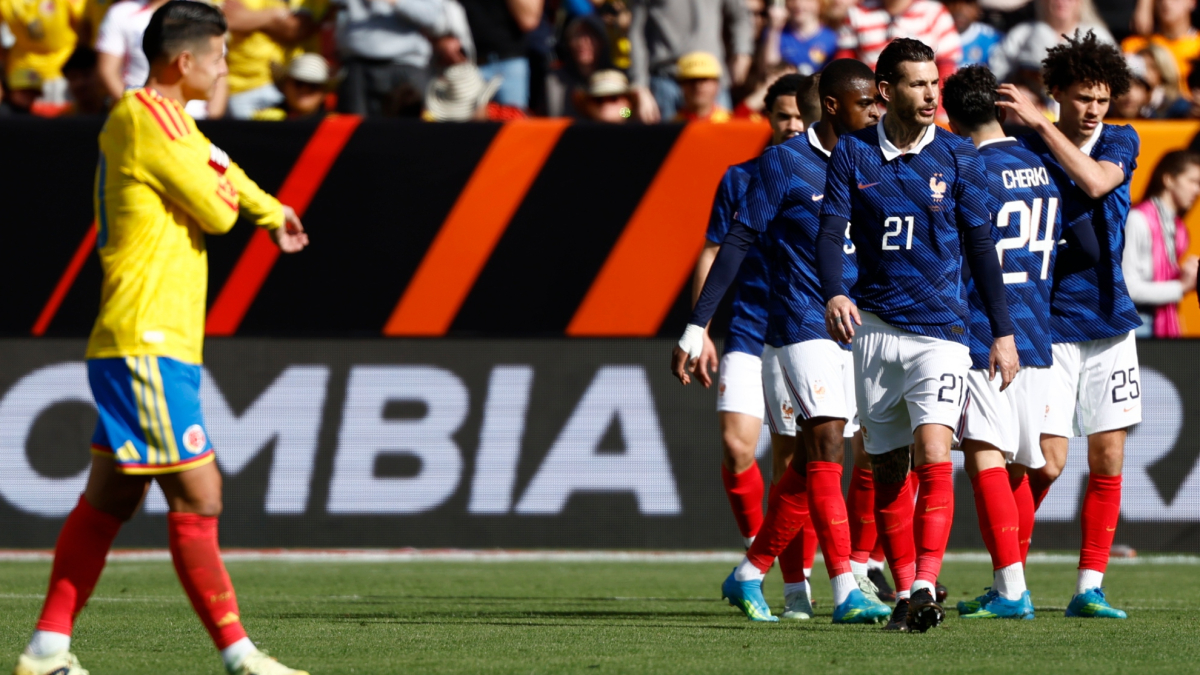 Vélez explota contra Néstor Lorenzo y la Selección: "Basta ya de zalamería"