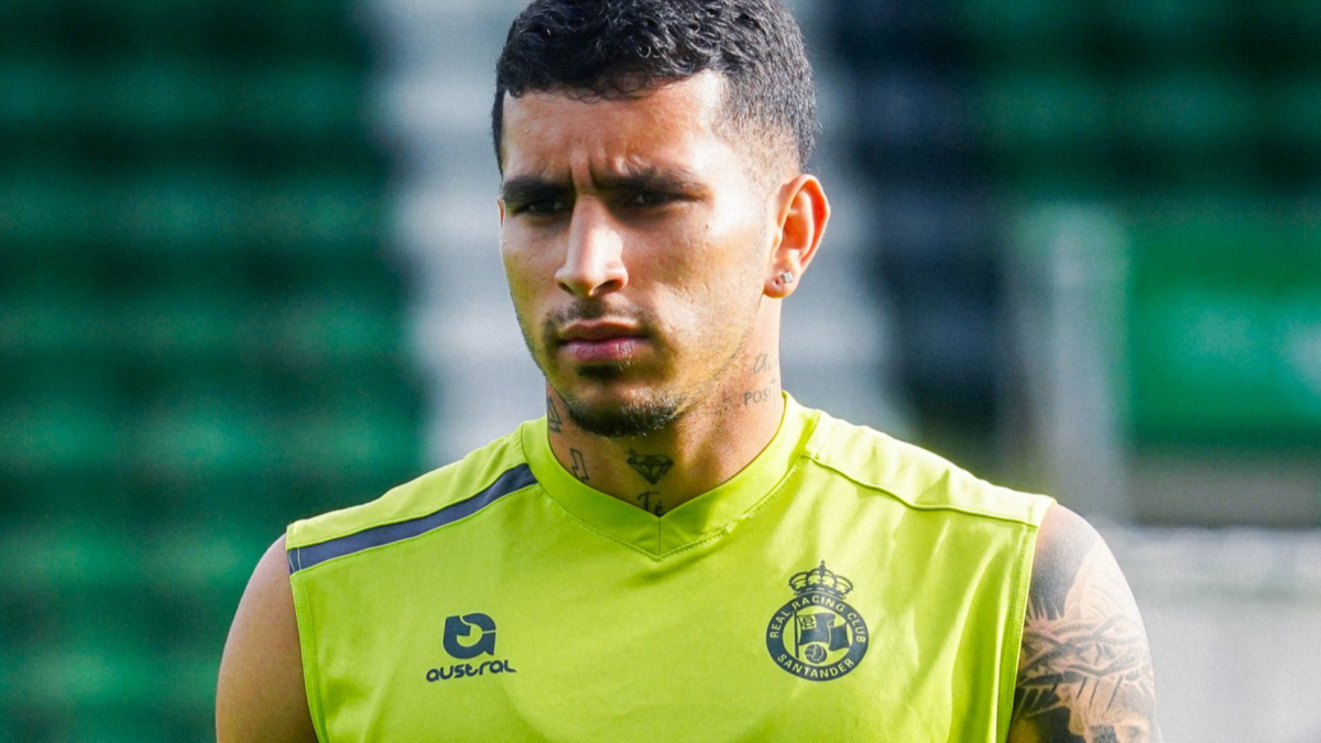 El Racing podrá contar con Gustavo Puerta en Málaga
