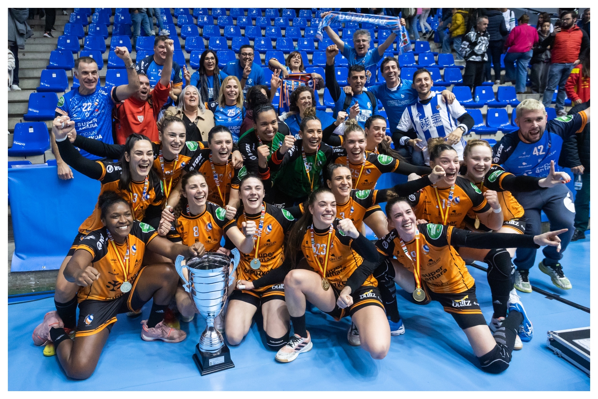 El Bera Bera rompe su maleficio y gana la Supercopa de España