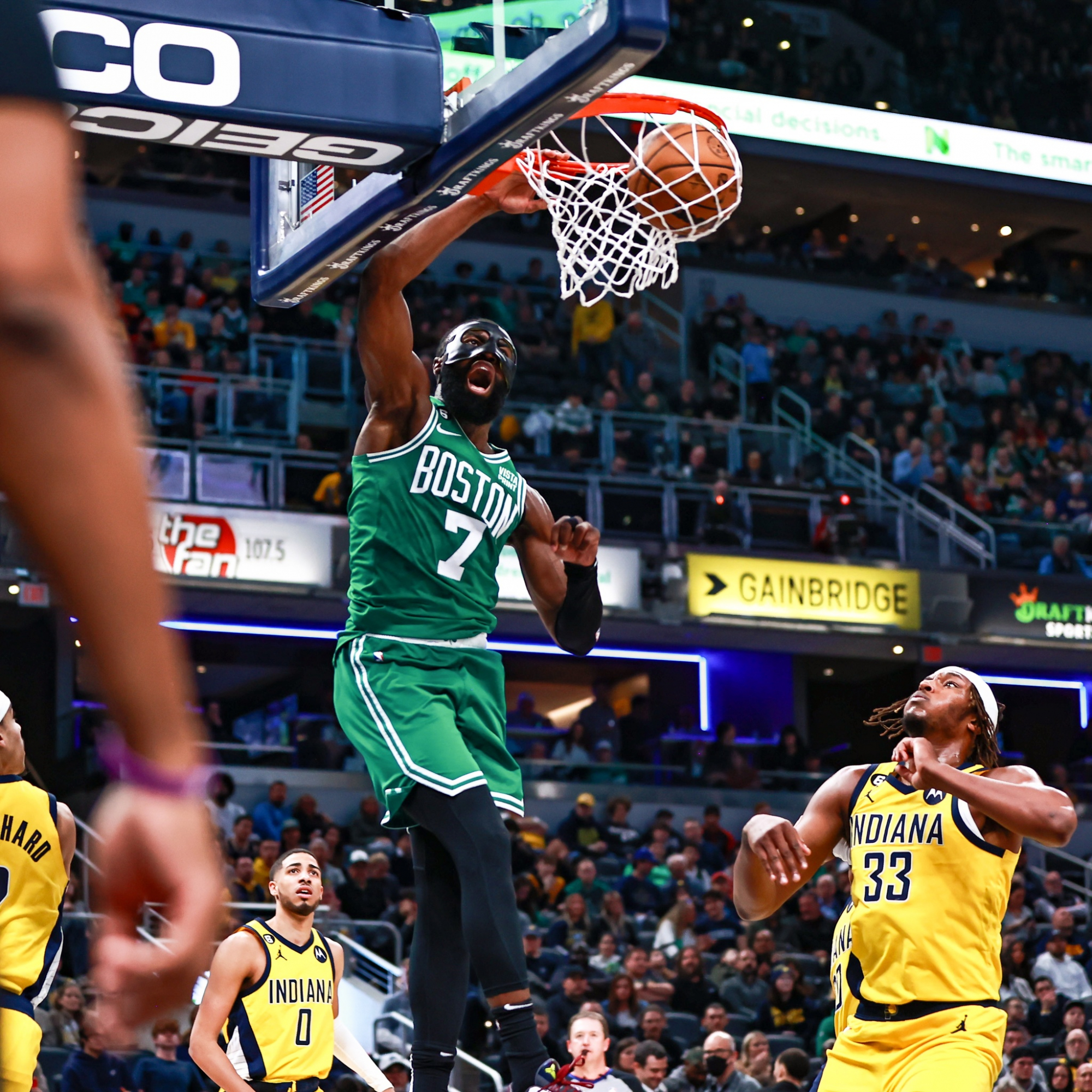 Tatum y Brown se combinan con 61 puntos en la victoria de Boston en la ...