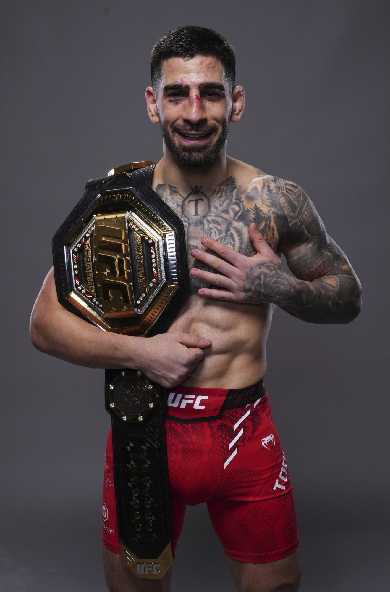 La hoja de ruta de Ilia Topuria: Max Holloway y La Sphere, en el objetivo