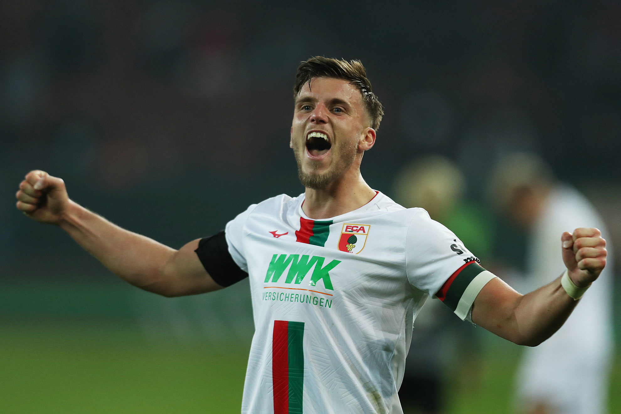 Demirovic, el 'boxeador' y exjugador del Alavés que se ha colado en la ...