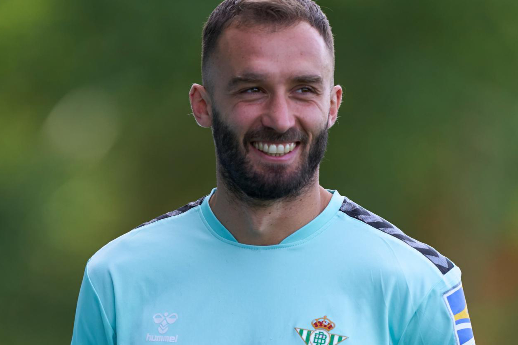 Pezzella y Chimy Ávila vuelven a entrenarse con el grupo