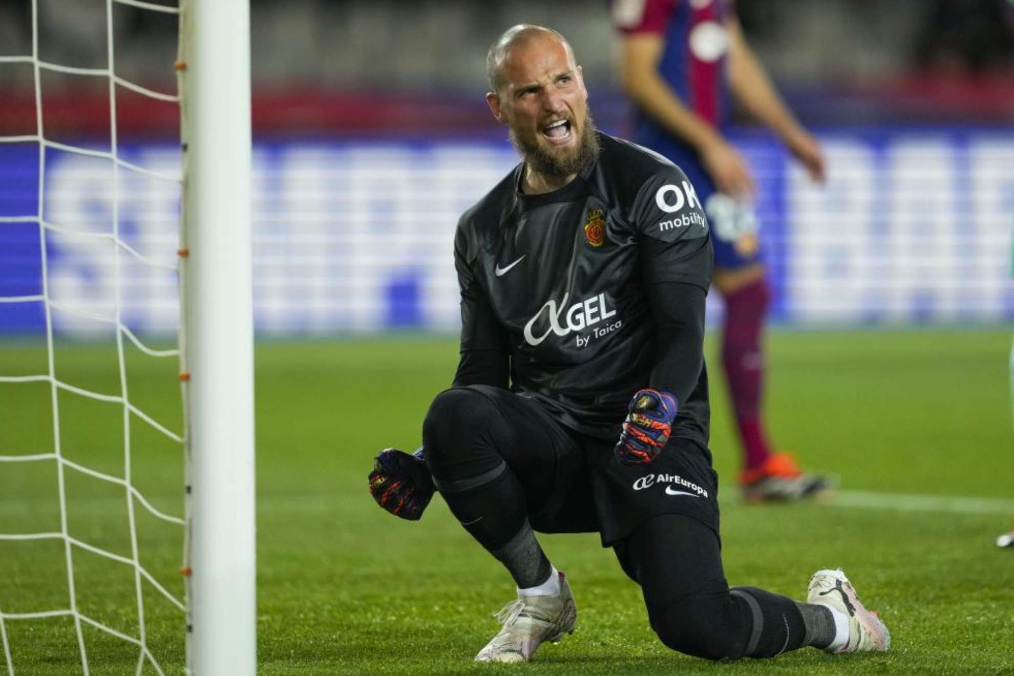 Al-Ittihad y Mallorca perfilan la venta de Rajkovic: ocho millones ...