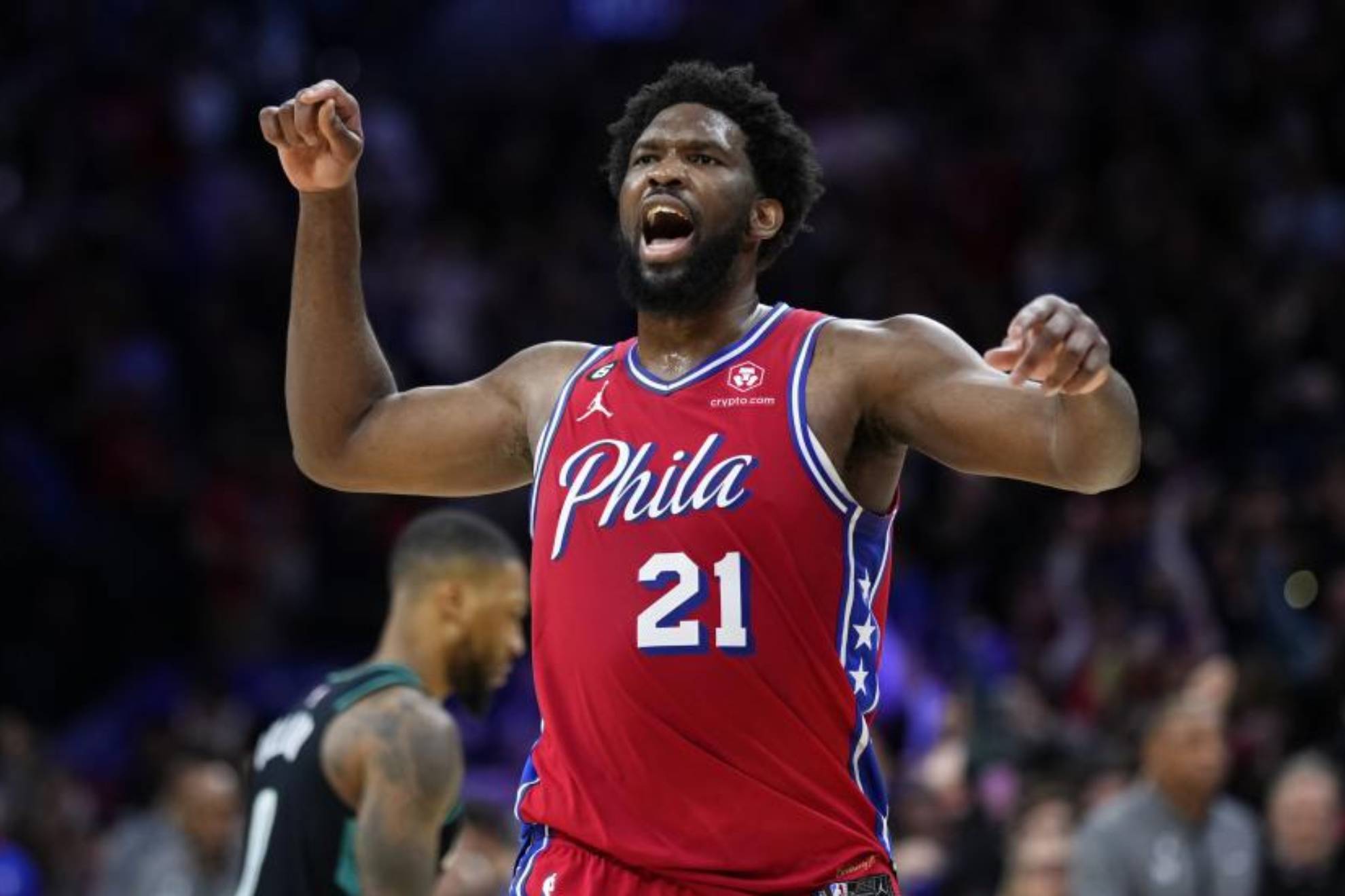 Embiid amplía su contrato con los Sixers y será el cuarto con más ...