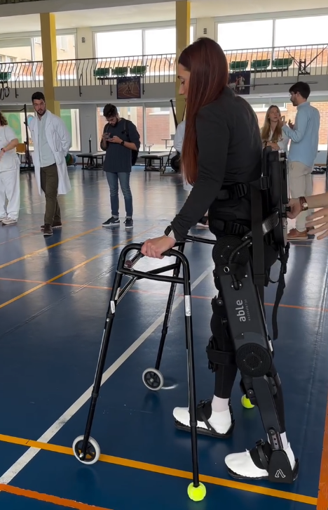 De jugadora profesional de pádel a luchar por volver a caminar: la ...