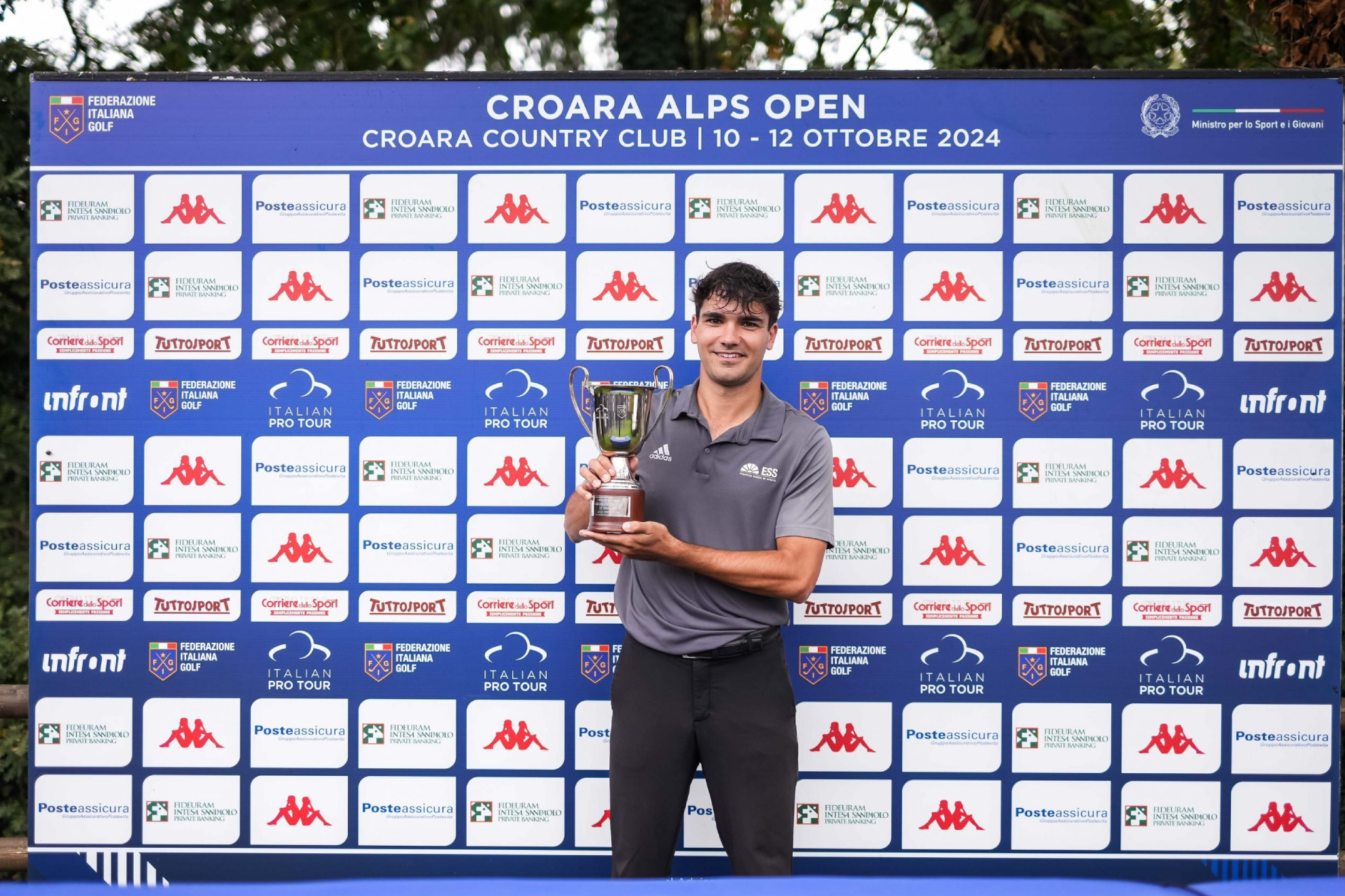 Alejandro Aguilera logra en el Croara Alps Open su primera victoria ...