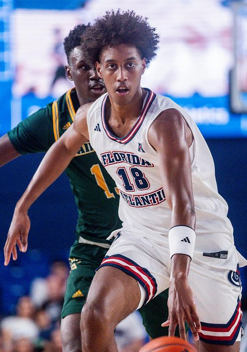 Baba Miller, la joya con alas de 2,19 m. que voló del Real Madrid y ...