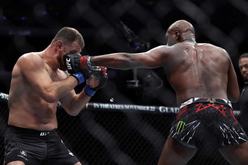 Jon Jones, solo en la cima de la UFC