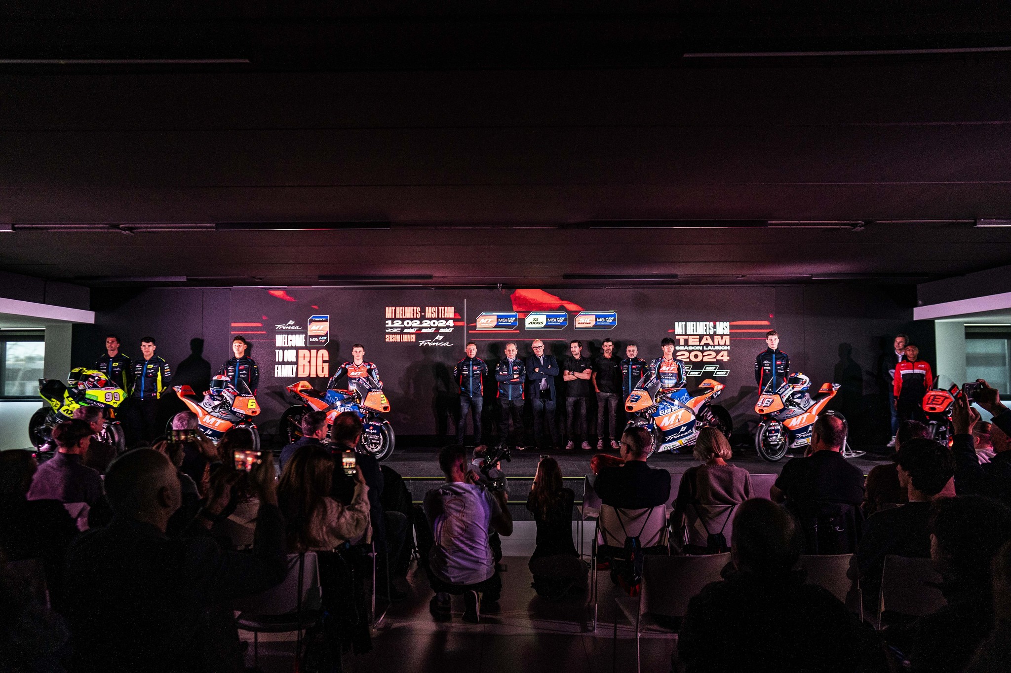 Así fichó Lando Norris a Iván Ortolá