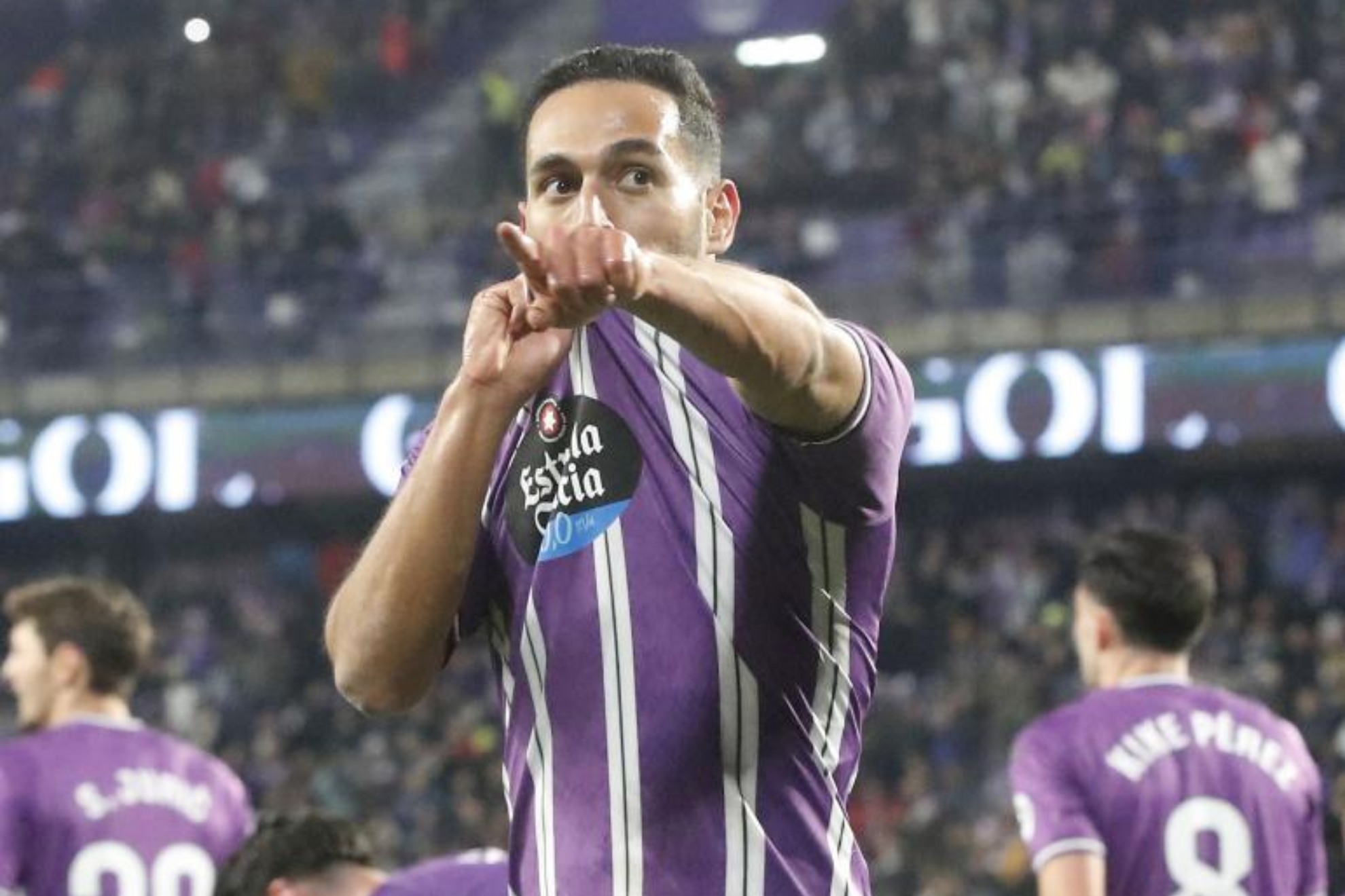 Anuar: "Tenemos que ser más hijos de p*** en el campo y trabajar más"