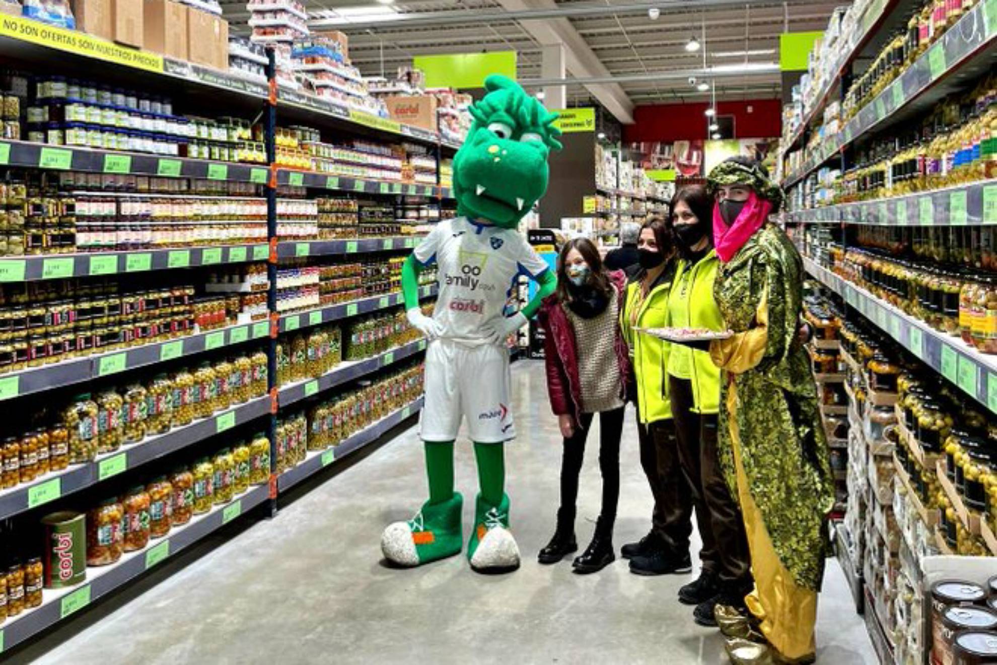 La mascota de Family Cash Alzira entra en el Diccionario de la RAE
