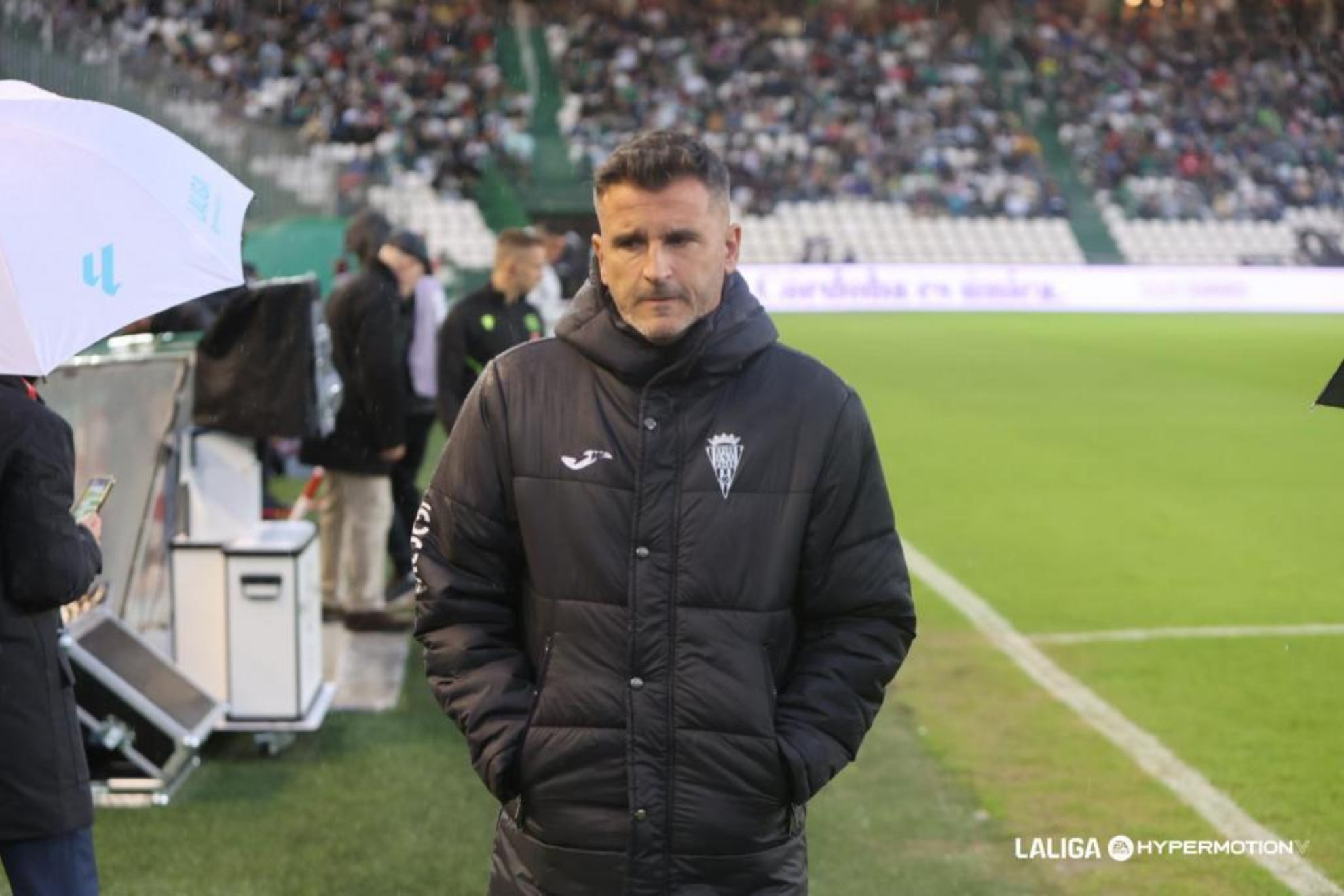 Iván Ania se queda en el Córdoba