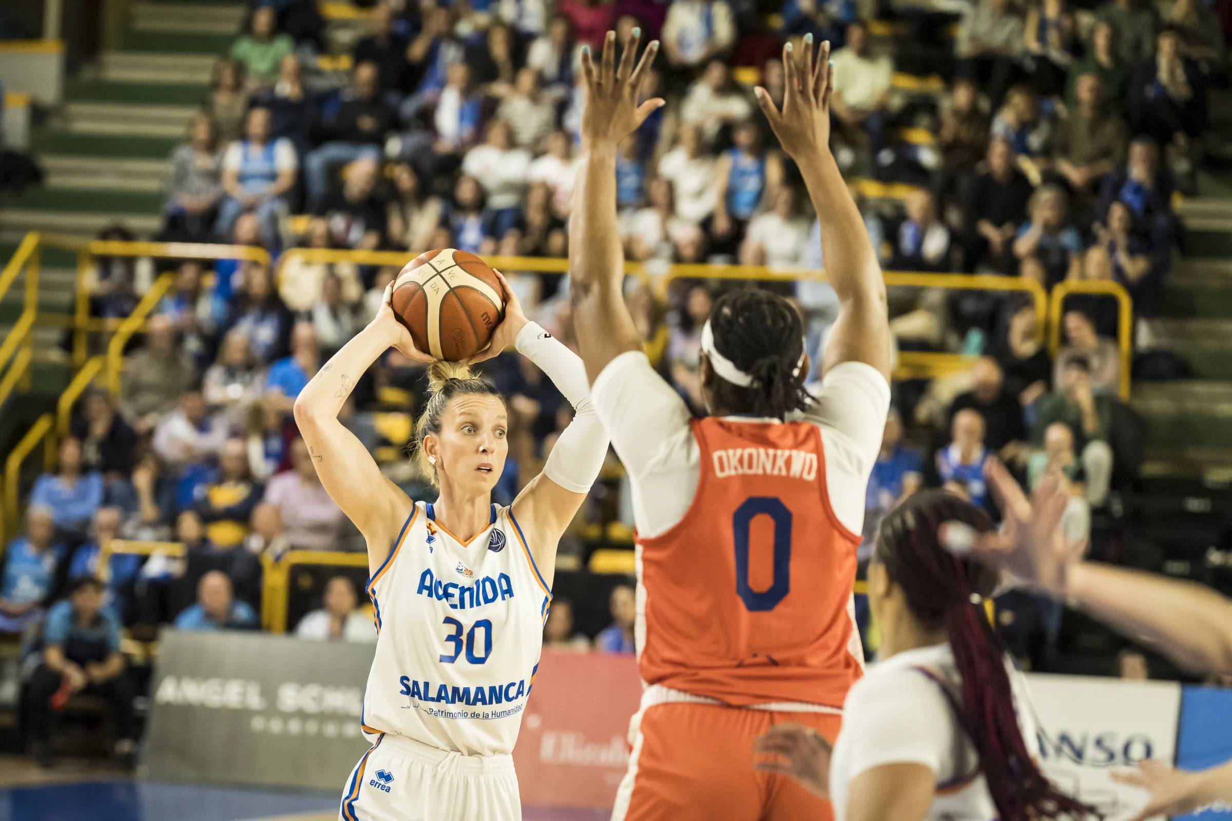 Un Perfumerías Avenida mermado cae ante el Bourges (51-62) y dice adiós ...