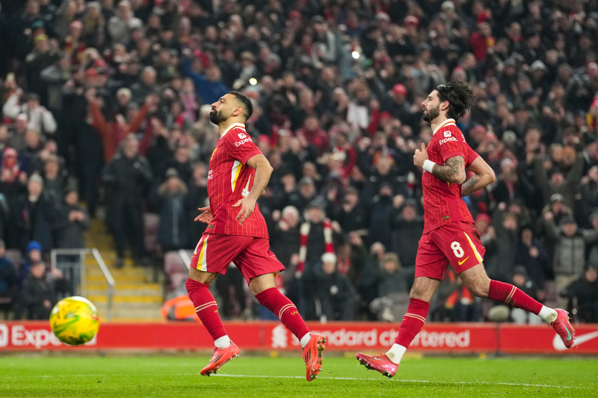 El Liverpool no para: 4-0 al Tottenham y se mete en la final de la Carabao