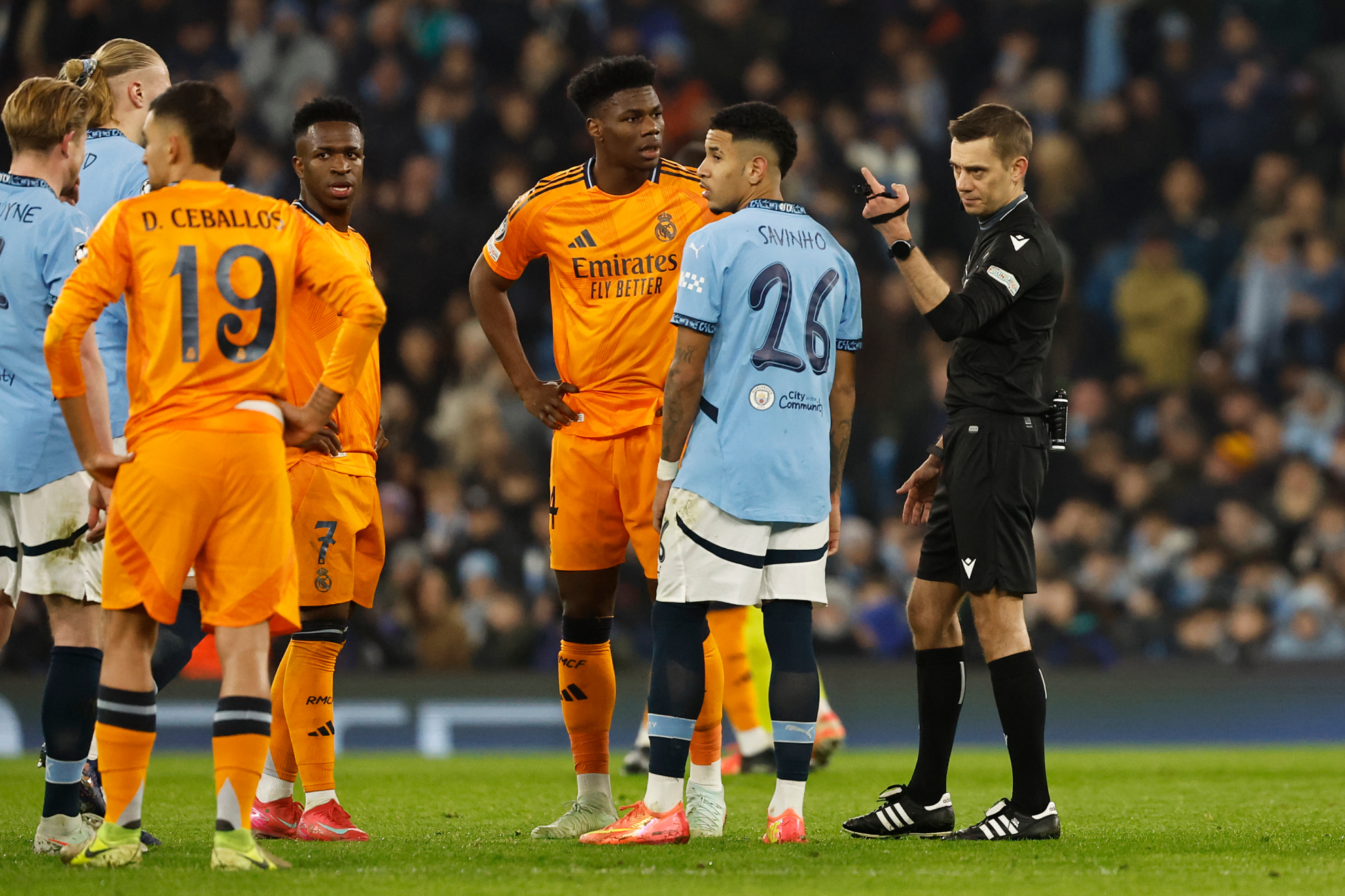 Así es el árbitro del Real Madrid - Atlético de Champions: el francés ...