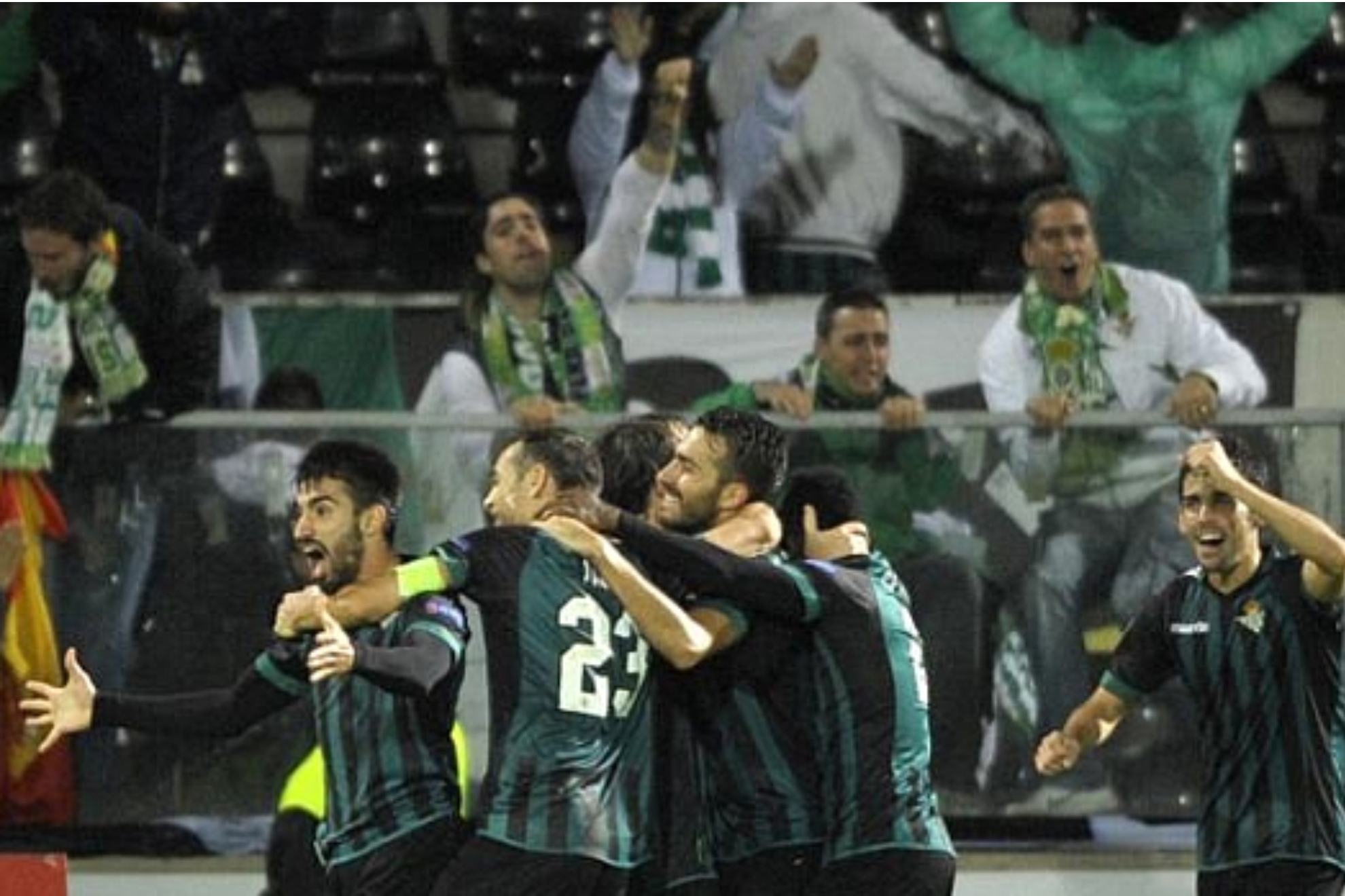 El día que los aficionados del Betis tuvieron que salir huyendo de ...