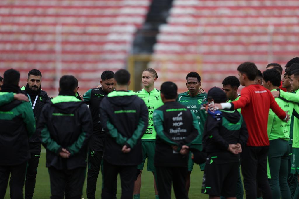 Así es el estadio a 4000 metros desde donde Bolivia busca volver al ...