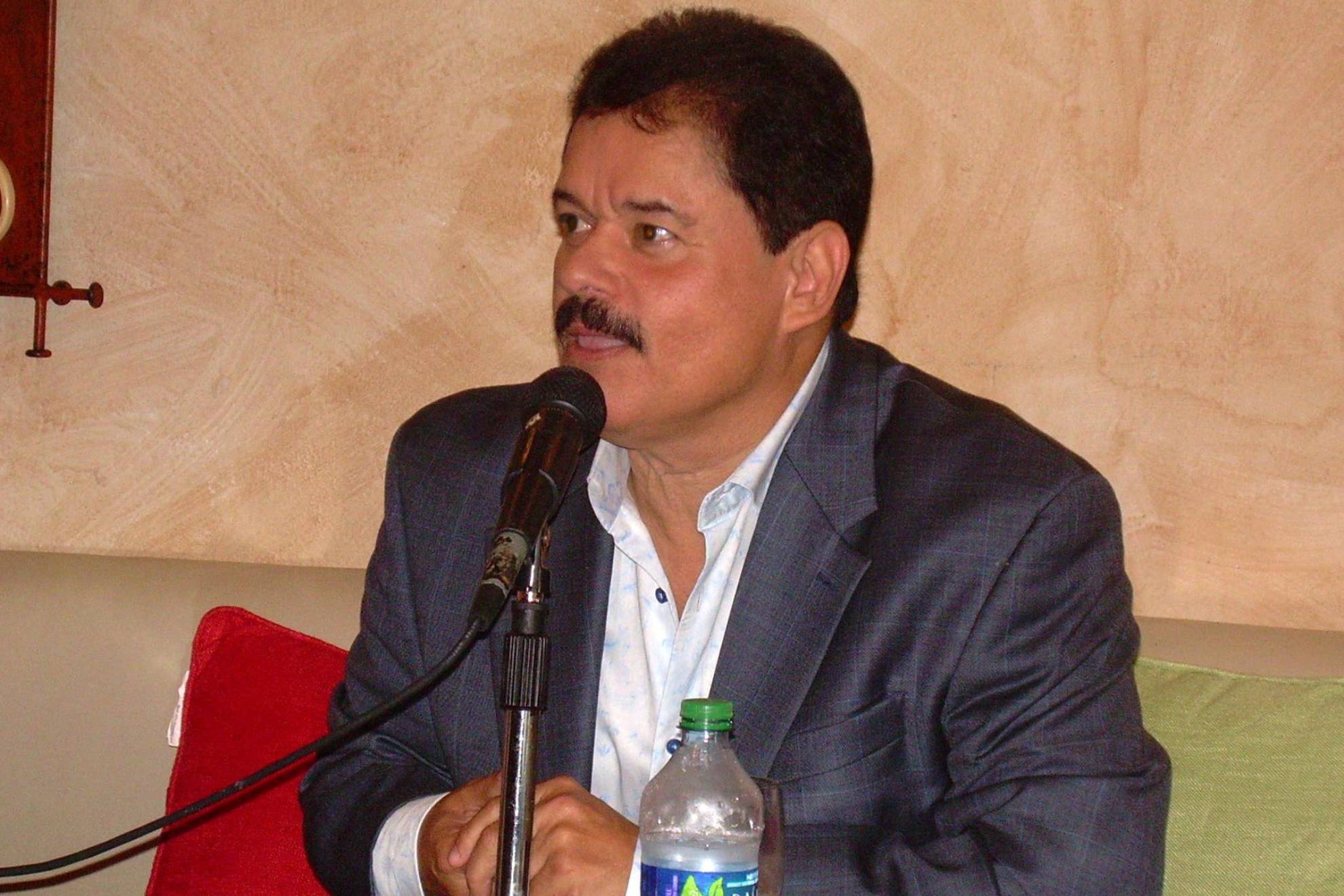 Muere el cantante de salsa Lalo Rodríguez, voz de 'Ven, devórame otra vez'