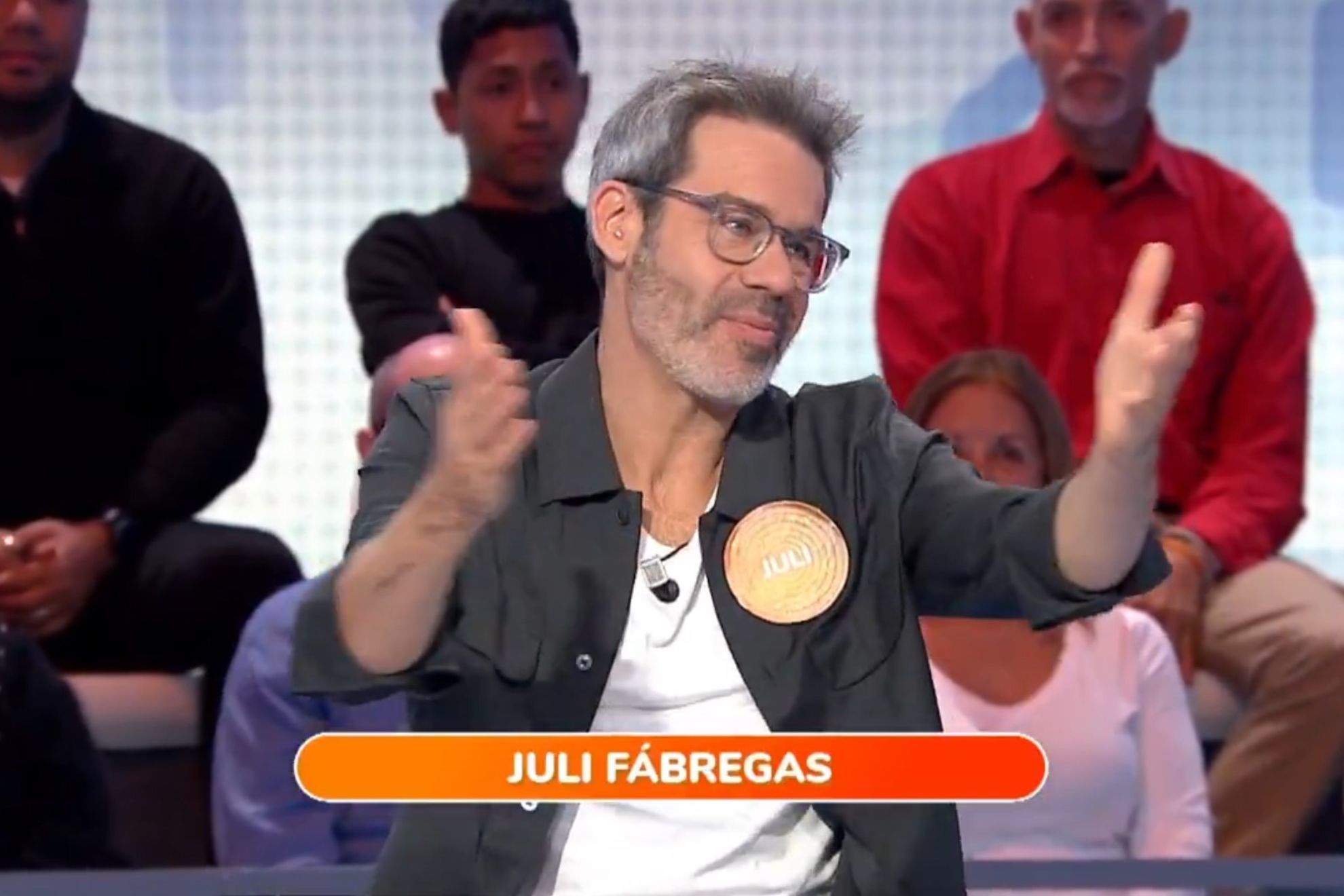 Quién es Juli Fábregas, invitado hoy en 'Pasapalabra' y actor con una ...