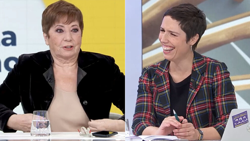 La pillada a Mónica López en directo quejándose de su "horrorosa" chaqueta