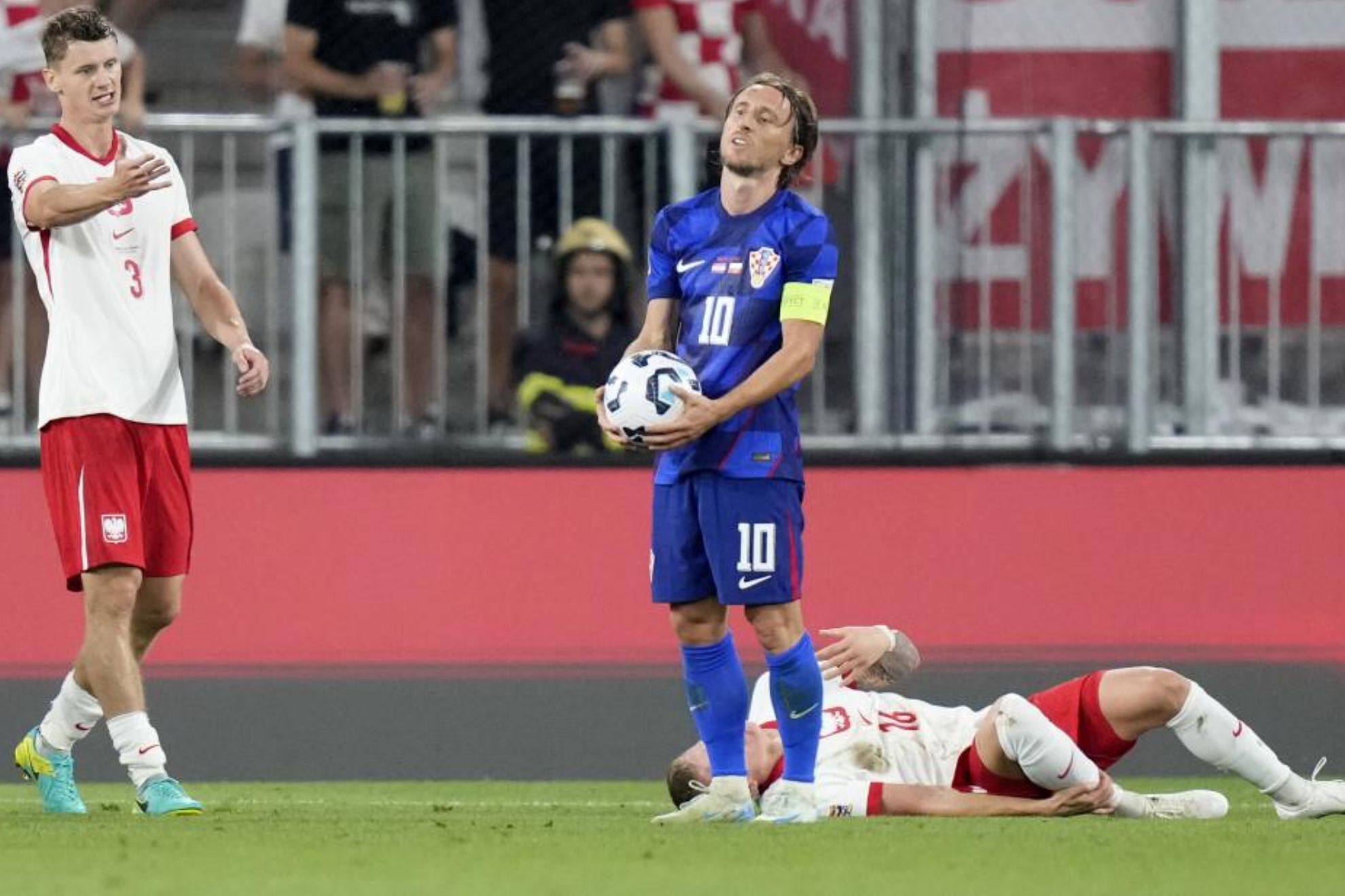 Modric celebra su 39 cumpleaños con un golazo que dio el triunfo a Croacia