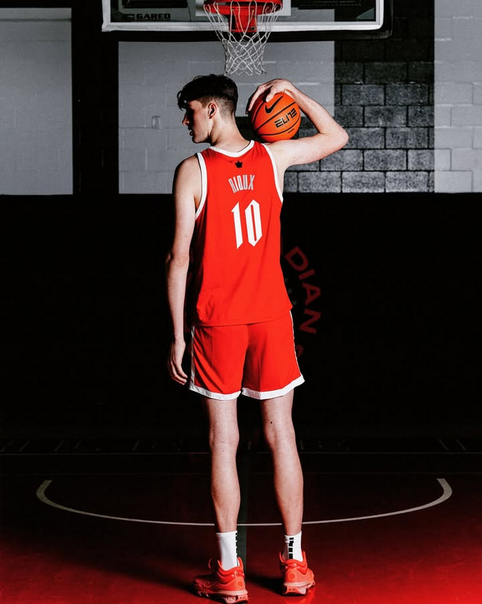 Olivier Rioux: el gigante tranquilo de 2,38 m. que estará en la Final ...