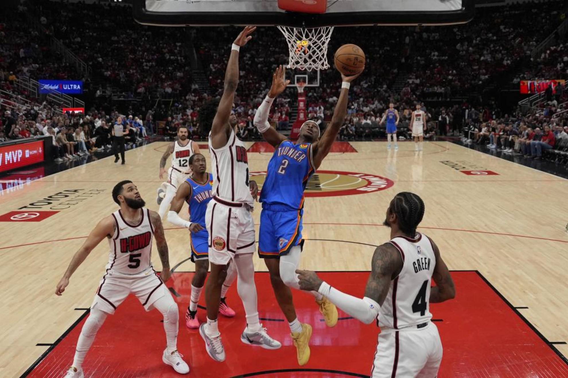 Shai supera con amargura un registro de Michael Jordan