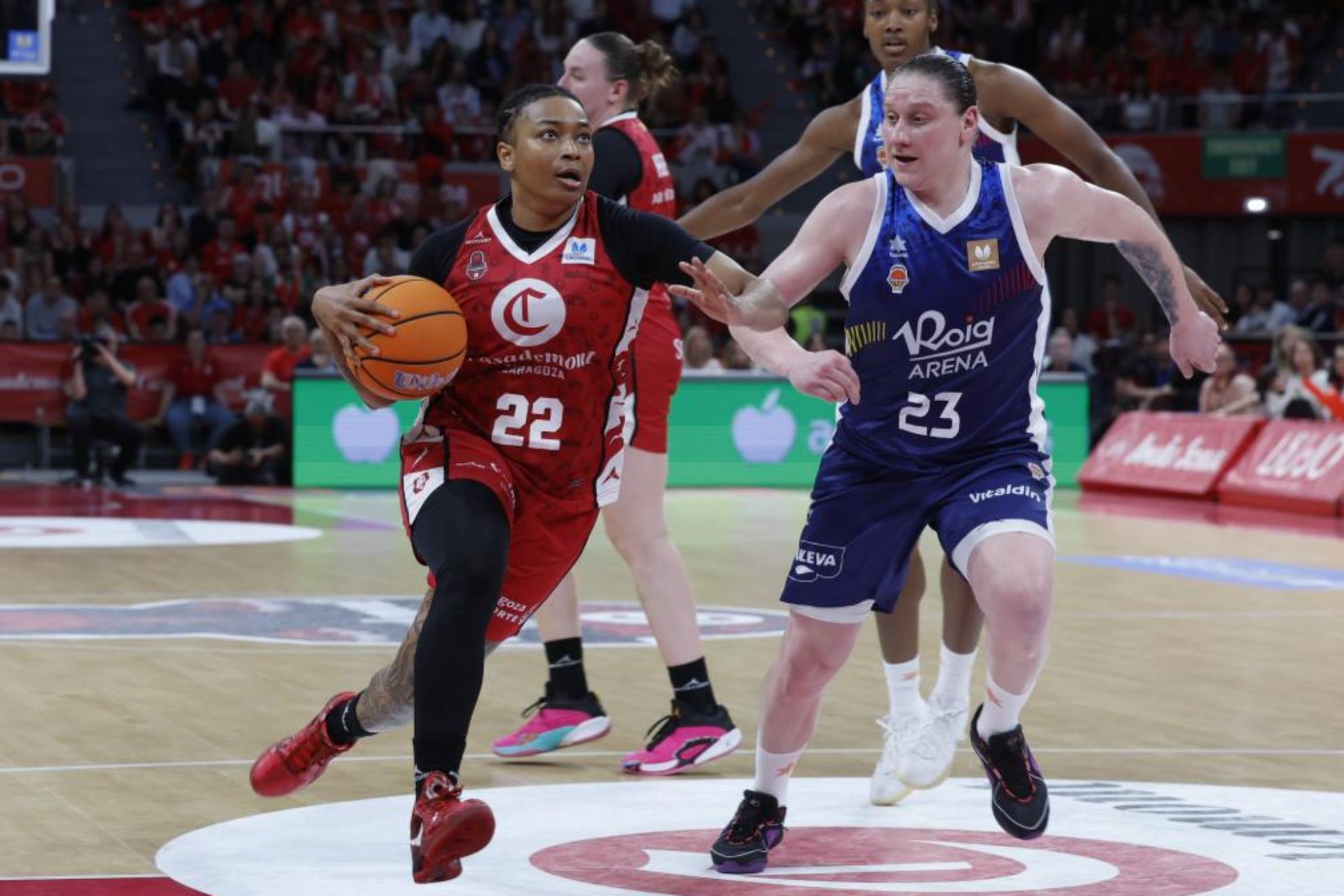 El Valencia Basket gana su tercera Liga Femenina consecutiva