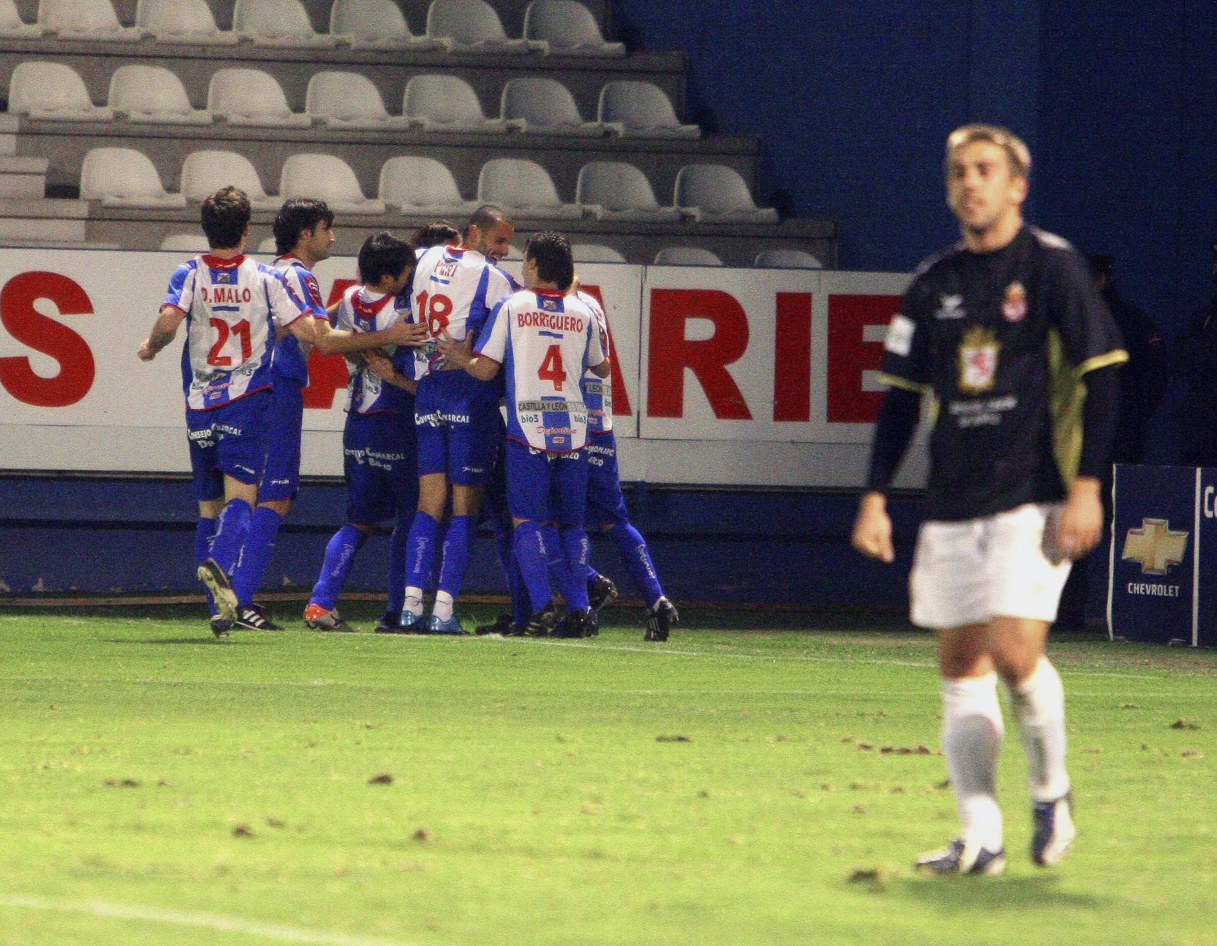 Alto riesgo, máxima tensión: el derbi Ponferradina-Cultural más ...