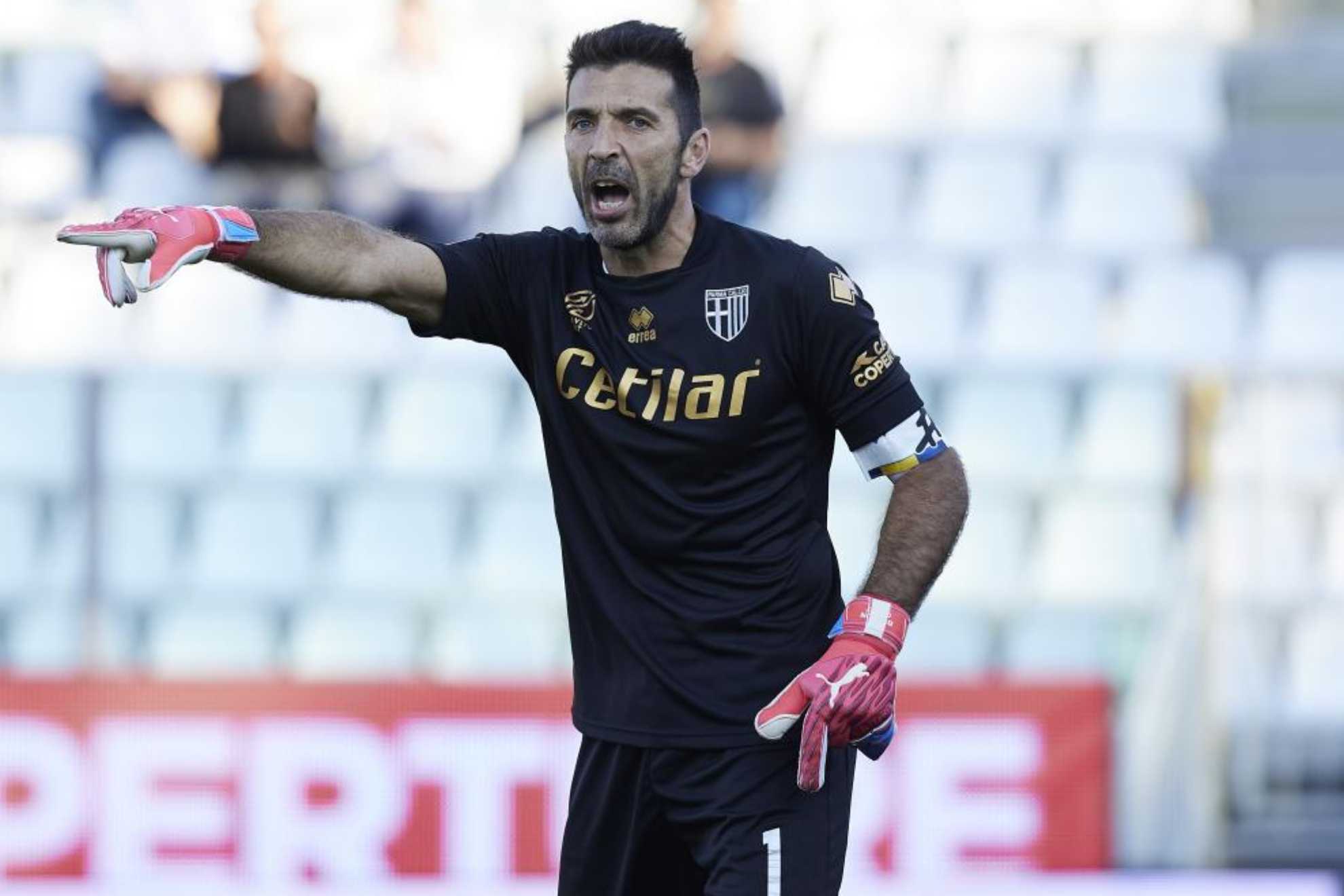 Buffon reflexiona sobre el fútbol italiano: "Llevamos 20 años ...