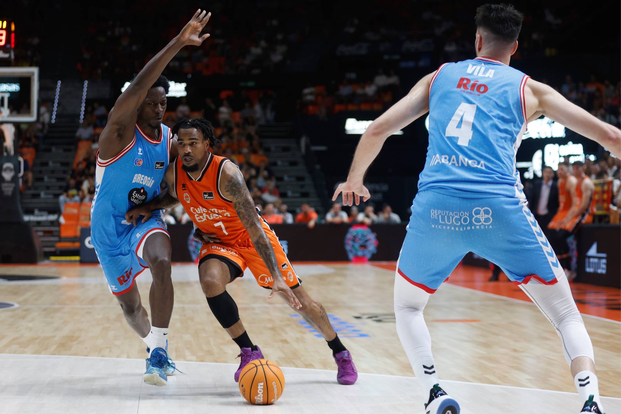 El Valencia Basket acaba segundo tras apalizar al Río Breogán y ...