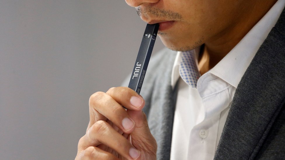 Los expertos advierten sobre los vapeadores: “La gente no sabe ...