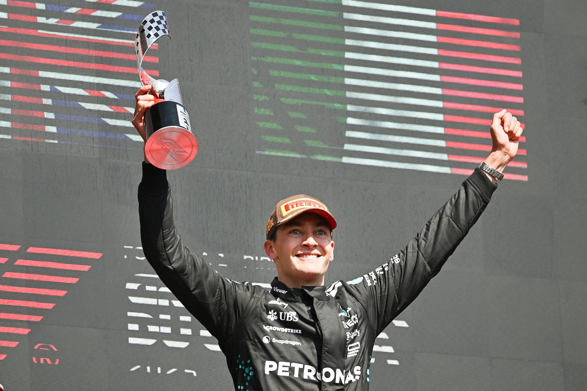 Piastri se escapa en lo más alto en la primera victoria de Russell: así ...